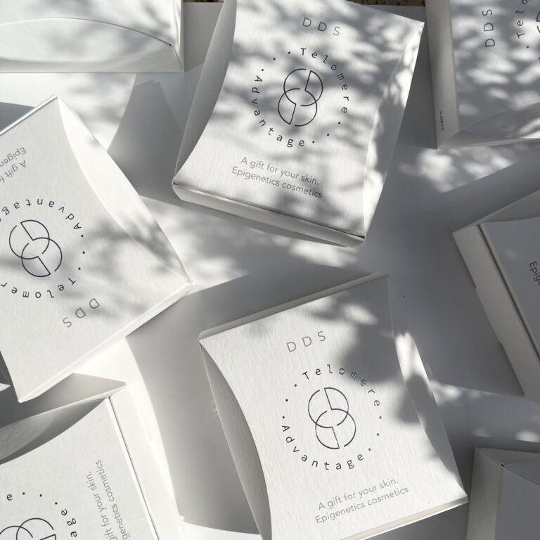 TOP - RENOVATIO?遺伝子は変わり、そして肌は変化する? ｜ DDS株式会社